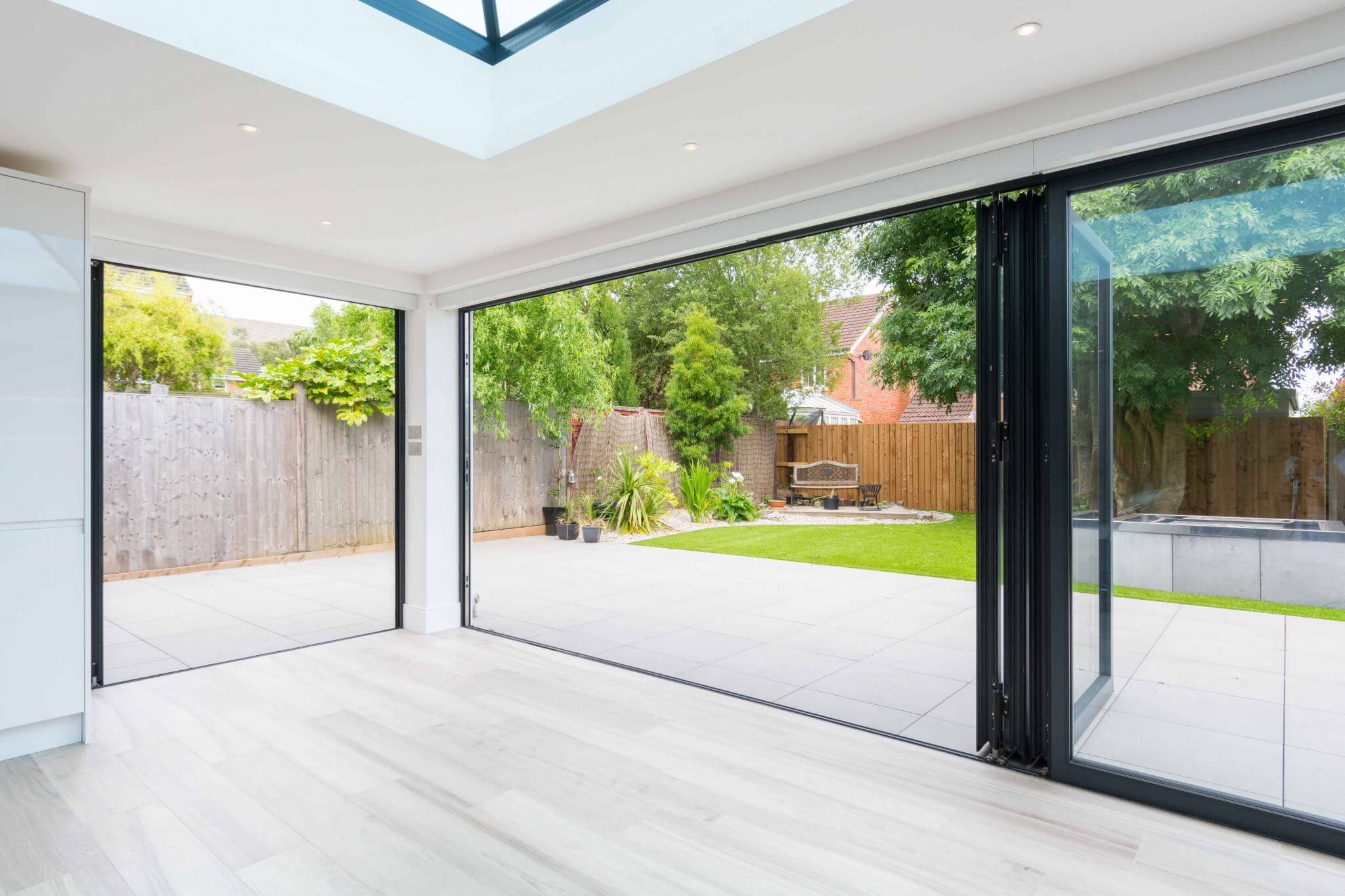 Bi-Fold, Sliding & Corner Doors Gallery - Discover aïr