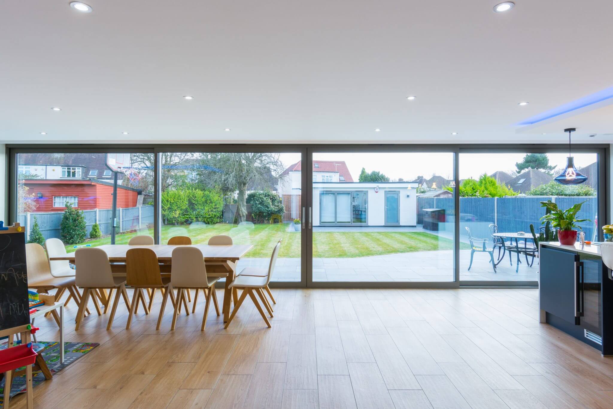Aluminium Lift and Slide Doors | Discover aïr